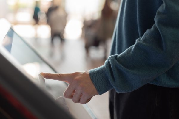 Self-Checkout Theft Techniques: Best Ways to Prevent Theft