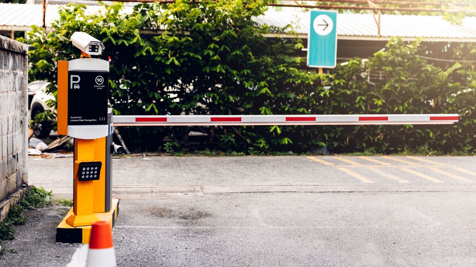 How to choose Parking Lot Security Cameras