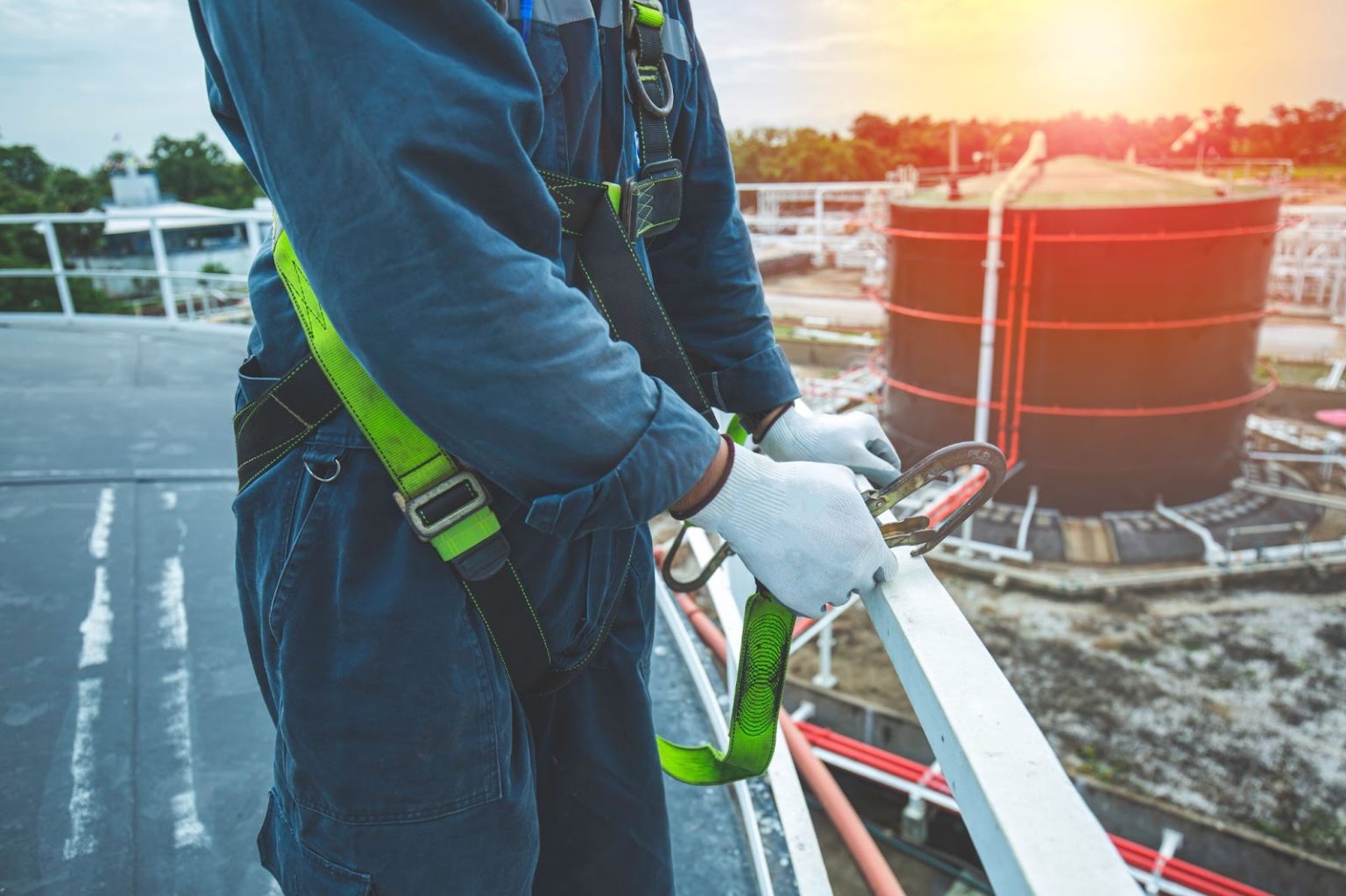 Lone working policy and procedures in Canada