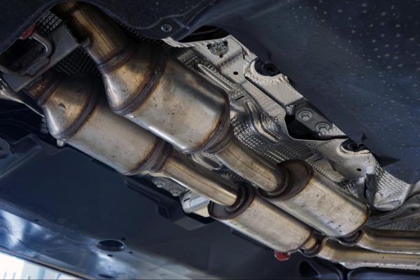 Signs your car is being targeted by thieves – BEWARE